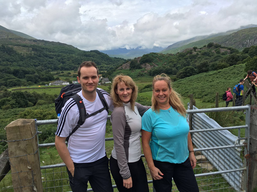 Peak District Walk starting at Longdendale Trail, Hadfield| Social Circle